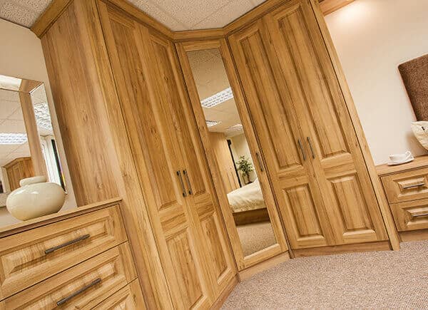 Fitted Bedroom Wardrobes in Lincoln | Robes & Rails